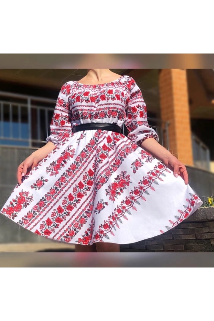 Rochii tradiționale românești elegante